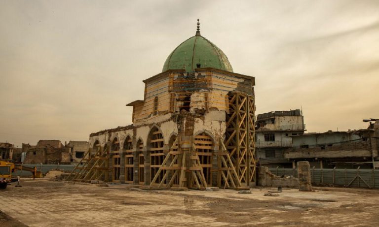 Unesco to rebuild two historic Iraqi mosques