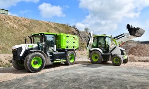 JCB unveils hydrogen refueller